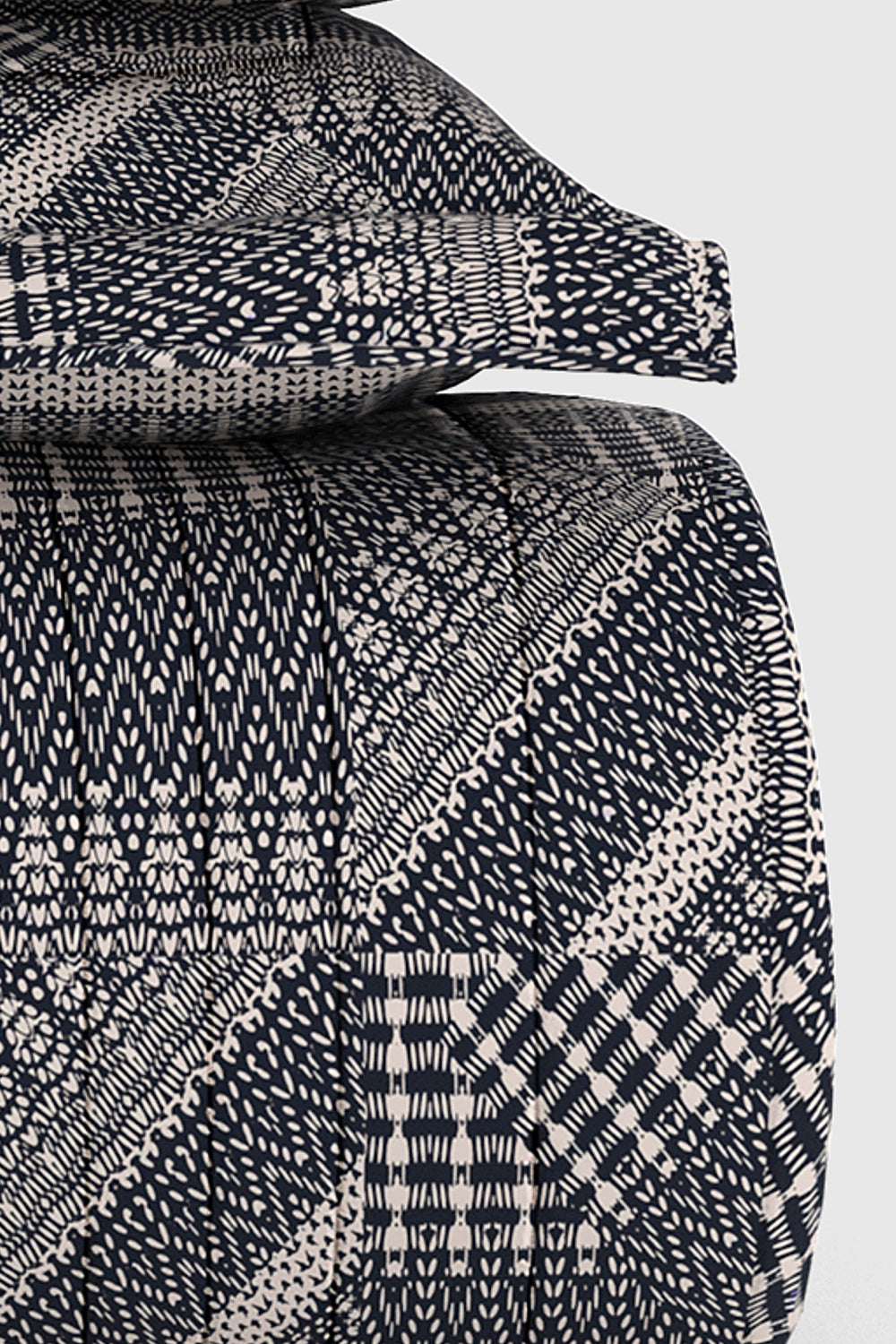 Aztec Weave Quilt Set – Rebecca Minkoff